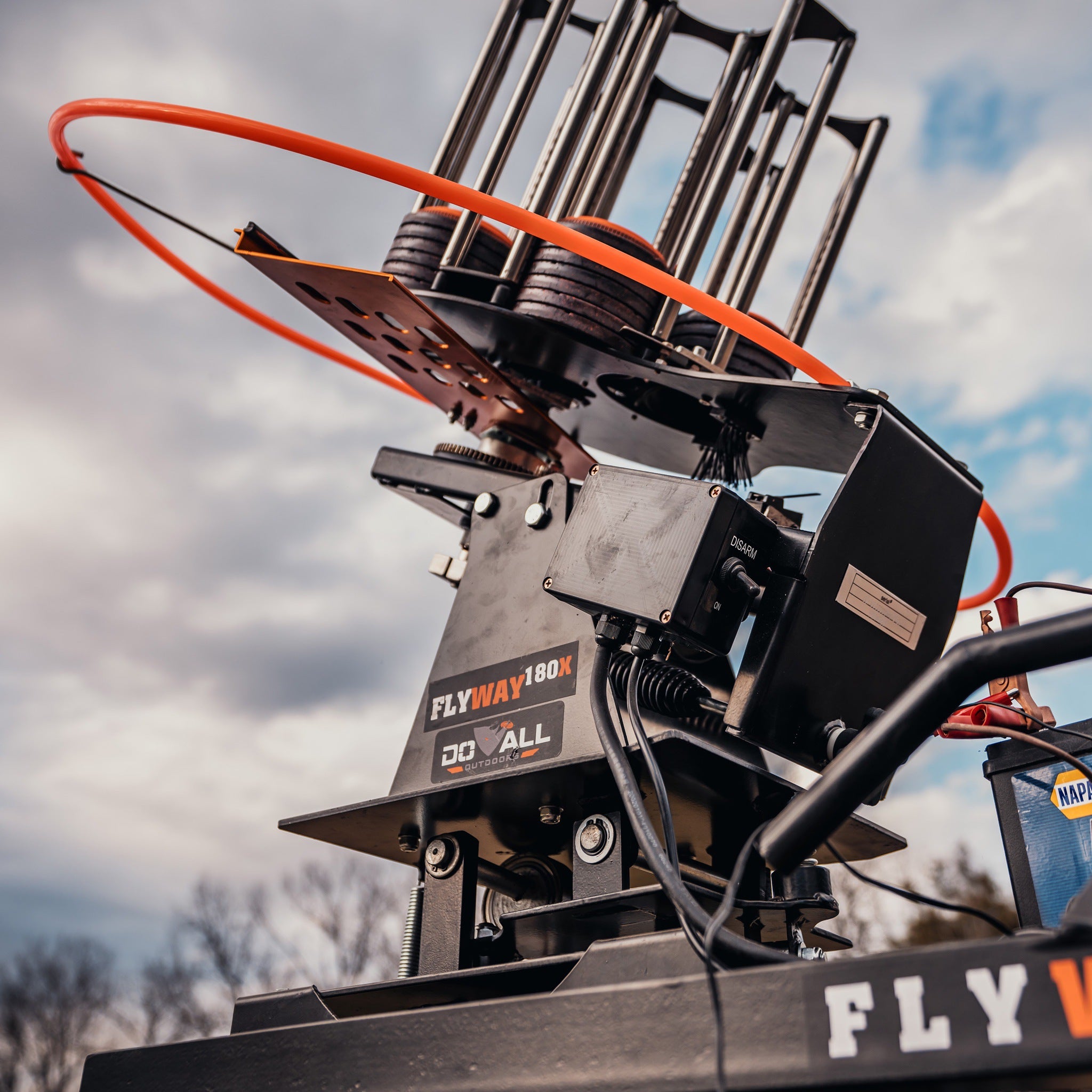 4x4 Flyway 180 Auto Clay Thrower with Wobbler Kit | Free Shipping | Do ...